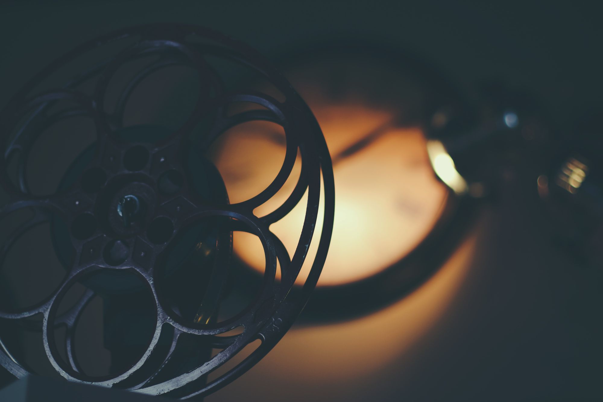 How to Make a Movie Trailer Video the Right Way Online